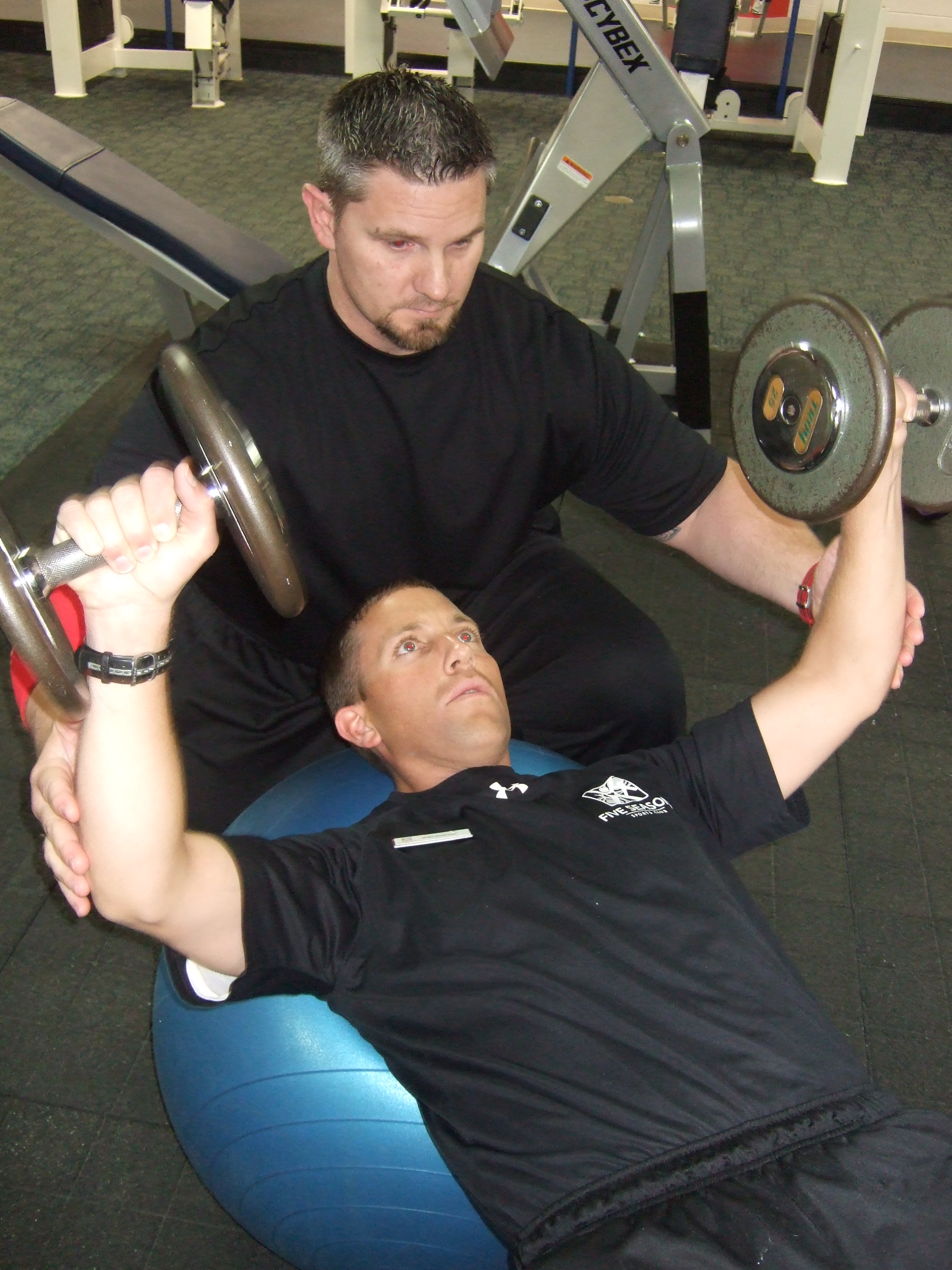 Five Seasons Burr Ridge Fitness Director Erik Knowles spots trainer ...